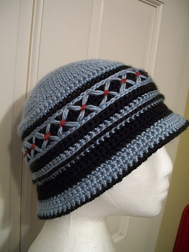 Ravelry: Russian Style Hat pattern by Olga Shepetilnikova