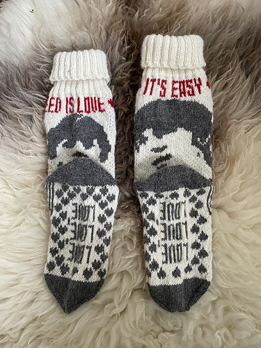 Ravelry: Beatles socks pattern by knittinglotta