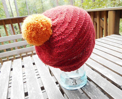Ravelry: Red Hat pattern by Elisa Holt