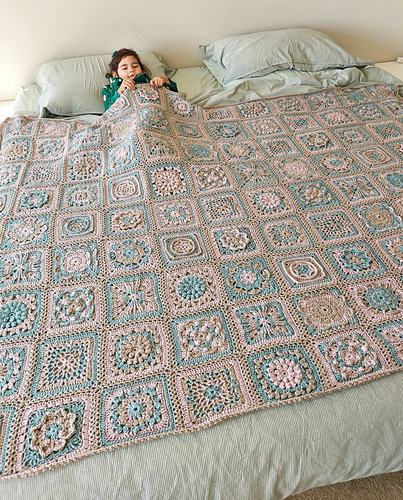 Ravelry: Octa'ghan pattern by Julie Yeager