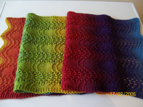 Ravelry: Wave and Shell Shawl pattern by Laurie Osborne