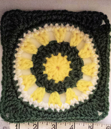 Ravelry: Borderline Square pattern by Manda Robertson