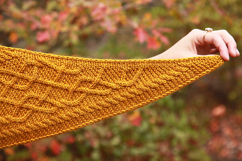 Ravelry: Denna pattern by Sarah Sundermeyer