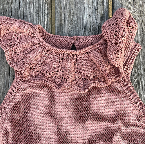 Ravelry: Erantis Lace Top pattern by Knitting for Sif