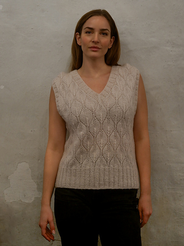 Ravelry: Olive Slipover pattern by Pernille Larsen