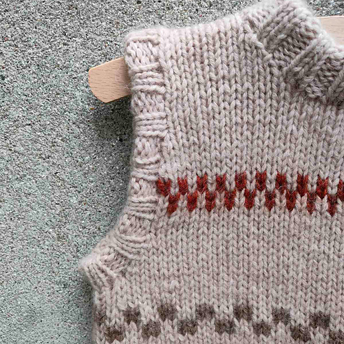 Ravelry: Pippi Poncho pattern by Pernille Larsen