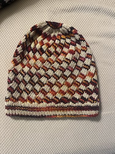 Ravelry: Checkerwork Hat pattern by Vexy