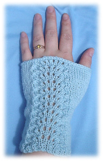 Ravelry: Lacy Wristlets pattern by Knitwits Heaven