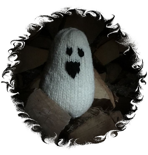 Ravelry: Spooky Ghost pattern by Knitwits Heaven