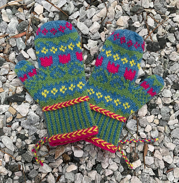 Ravelry: Designs by Knitwits Heaven