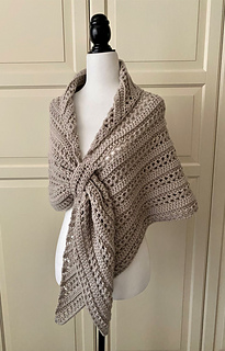 Ravelry: Oh-So-Pretty-Easy Triangle Shawl pattern by Sonja Hood