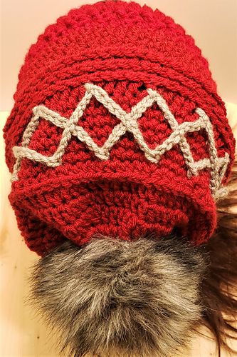 Ravelry: Randa Slouch Hat pattern by Faydra Kenning