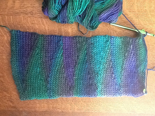 Ravelry: Slip Slope Scarf pattern by Vashti Braha