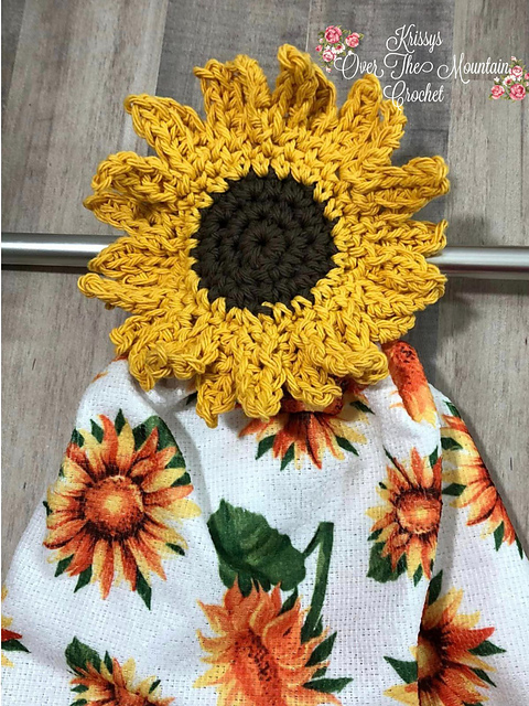 Ravelry: Sunflower Towel Topper pattern by Kris Moore