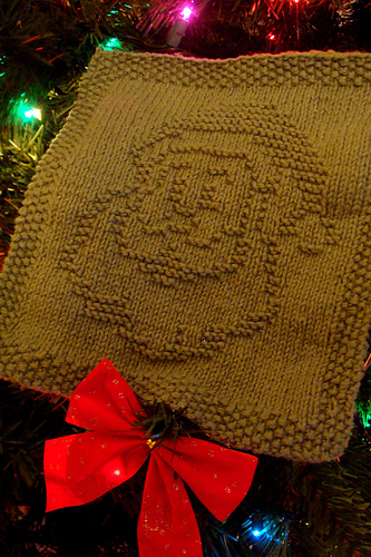 Ravelry: The Santa Cloth pattern by Kris Knits