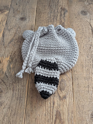 Ravelry: Raccoon Dice Bag pattern by Kristen Patton