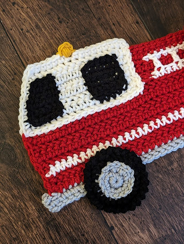 Ravelry: Rescue Engine Fire Truck Scarf pattern by Kristen Patton
