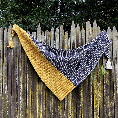Ravelry: Moonlit Path pattern by Lisa Hannes