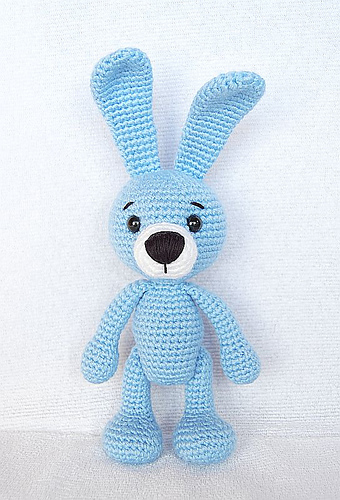 Ravelry: Bunny Hop pattern by Kristi Randmaa