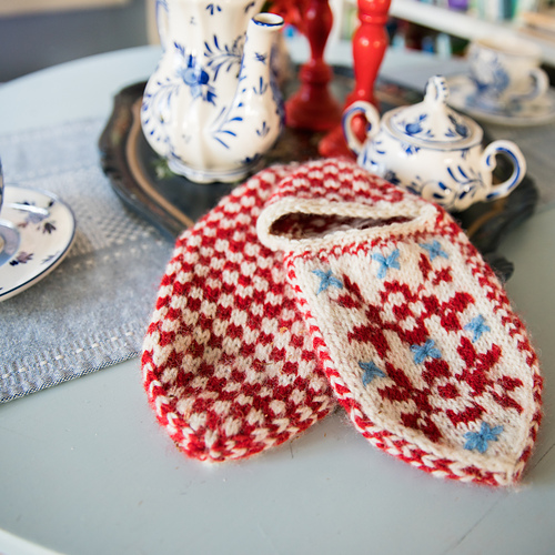 Ravelry: Olsdatter Slippers pattern by Kristin Drysdale