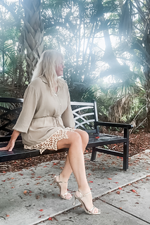 Ravelry: Sawgrass Scallop Hem pattern by Kristin Omdahl