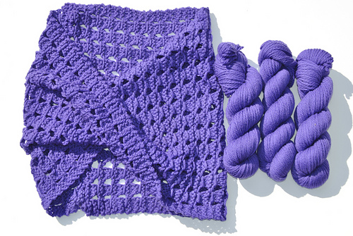Ravelry: Brave Huckleberry Mobius pattern by Kristin Omdahl