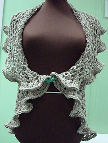 Ravelry: Caroline pattern by Marion Barritt