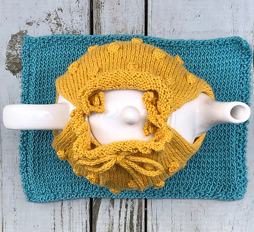 Ravelry: Bayberry Tea Cozy pattern by K. Sz Knits