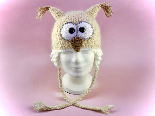 Ravelry: Snowy Owl Hedwig Hat pattern by Kuema Tutorials
