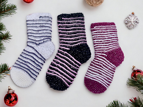 Ravelry: Socks Advent Calendar with 8 sock patterns pattern by Kuema ...