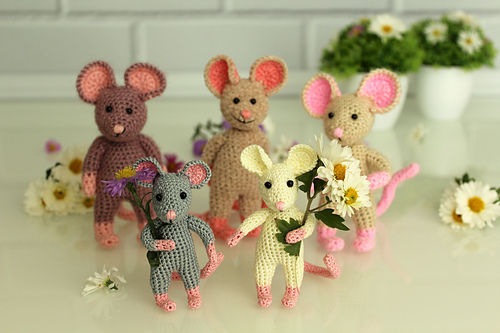 Ravelry: Mouse little frame pattern by Kyrychenko Natalia