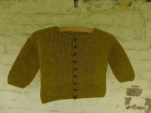 Ravelry: Unisex cardigan pattern by Kasia Lubinska