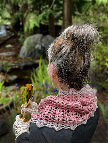 Ravelry: Victorian Lace Cowl pattern by Julianne Pallotta