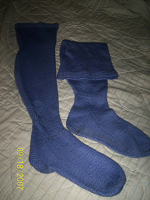 Ravelry: Hand Knit Hose pattern by Donna Flood Kenton