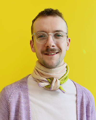 Ravelry: Avril mini shawl pattern by Lolita Le Provost