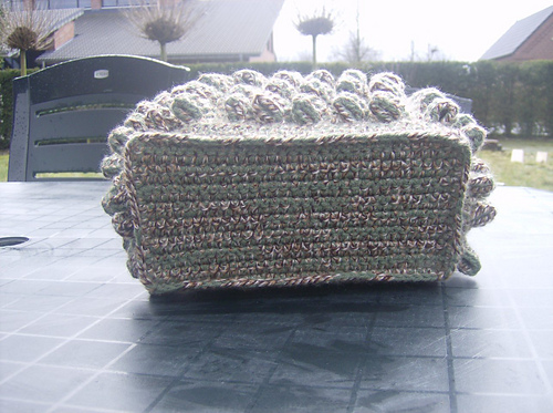 Ravelry: Crocheted Alligator Handbag pattern by Marleen Hartog