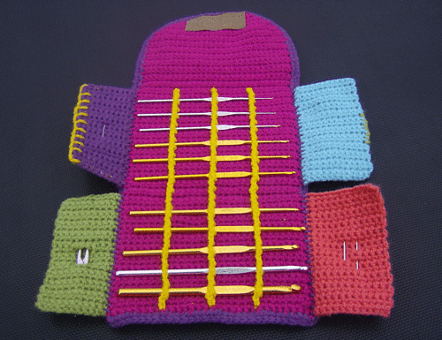 Ravelry: Leentje's Crochet Hook Case pattern by Marleen Hartog