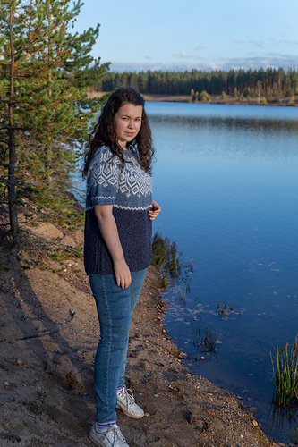 Ravelry: Jumper Nadia pattern by Elena Lebedeva