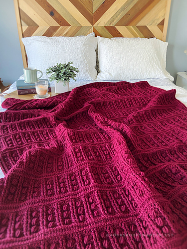 Ravelry: The Cora Throw pattern by Kristen Caldwell