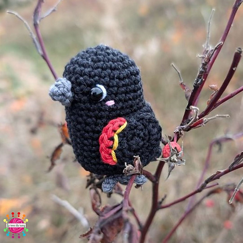 Ravelry: Pocket Birds of North America pattern by Karine Larose