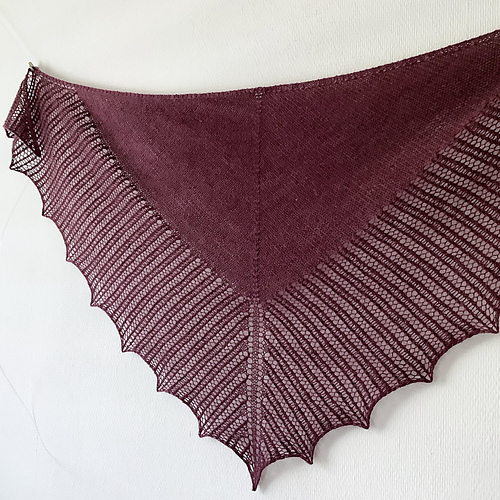 Ravelry: Camelia pattern by Susanne Visch