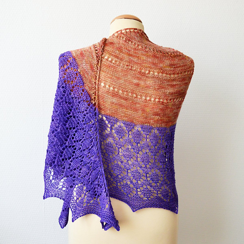 Ravelry: Beat the Fug pattern by Susanne Visch
