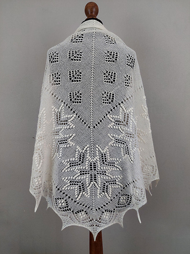 Ravelry: Big Star pattern by Cassie Rosse