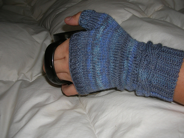 Ravelry: Shackles Gauntlets pattern by Kirstan Banfield