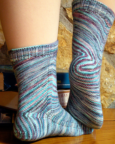 Self-striping sock yarn five different ways! : r/knitting