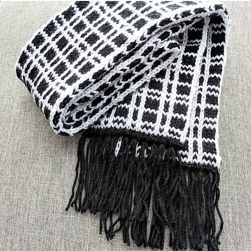 Ravelry: Tartan Plaid Scarf pattern by Justyna Srock