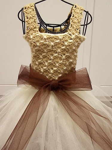 Ravelry: Crochet and tulle tutu dress III pattern by Lagatha Been