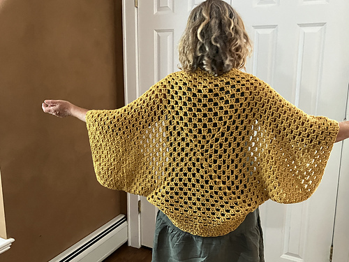 Ravelry: Granny Square Shrug pattern by Salena Baca