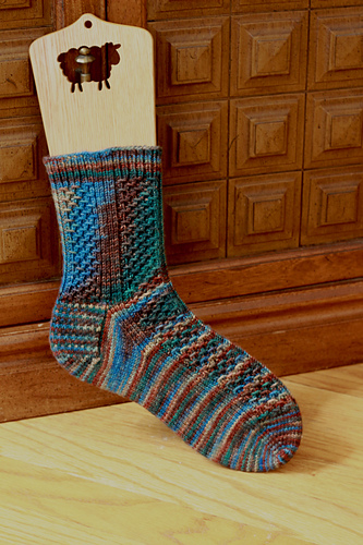 Ravelry: Like Froot Loops on a Hot Dog pattern by Allison Janocha