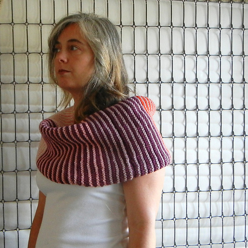 Ravelry: Shift Cowl pattern by Larissa Brown